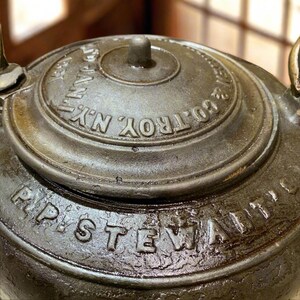1861 Fuller, Warren & Co., Cast Iron Tea Kettle, Swivel Lid, No. 8 - Etsy