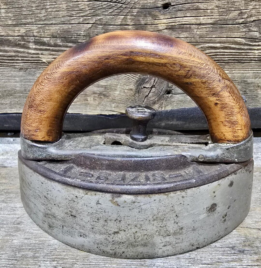 Antique Mrs. Potts Sad Iron, Size 2, No. 55, Removable Wood Handle - Etsy