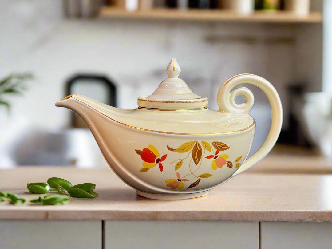 Hall's Superior, Quality Kitchenware, Autumn Leaf, Aladdin Tea Pot ...