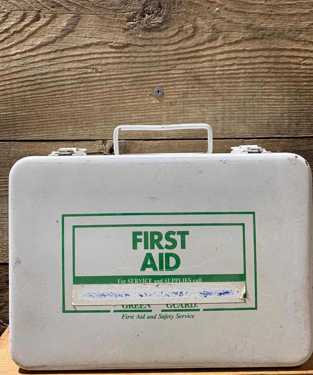 Vintage Green Guard, First Aid Kit, Metal Case - Etsy