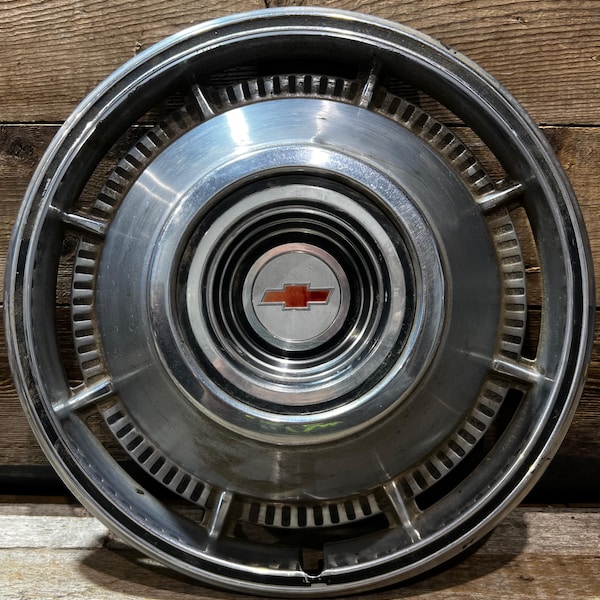 Vintage Hubcaps - Etsy