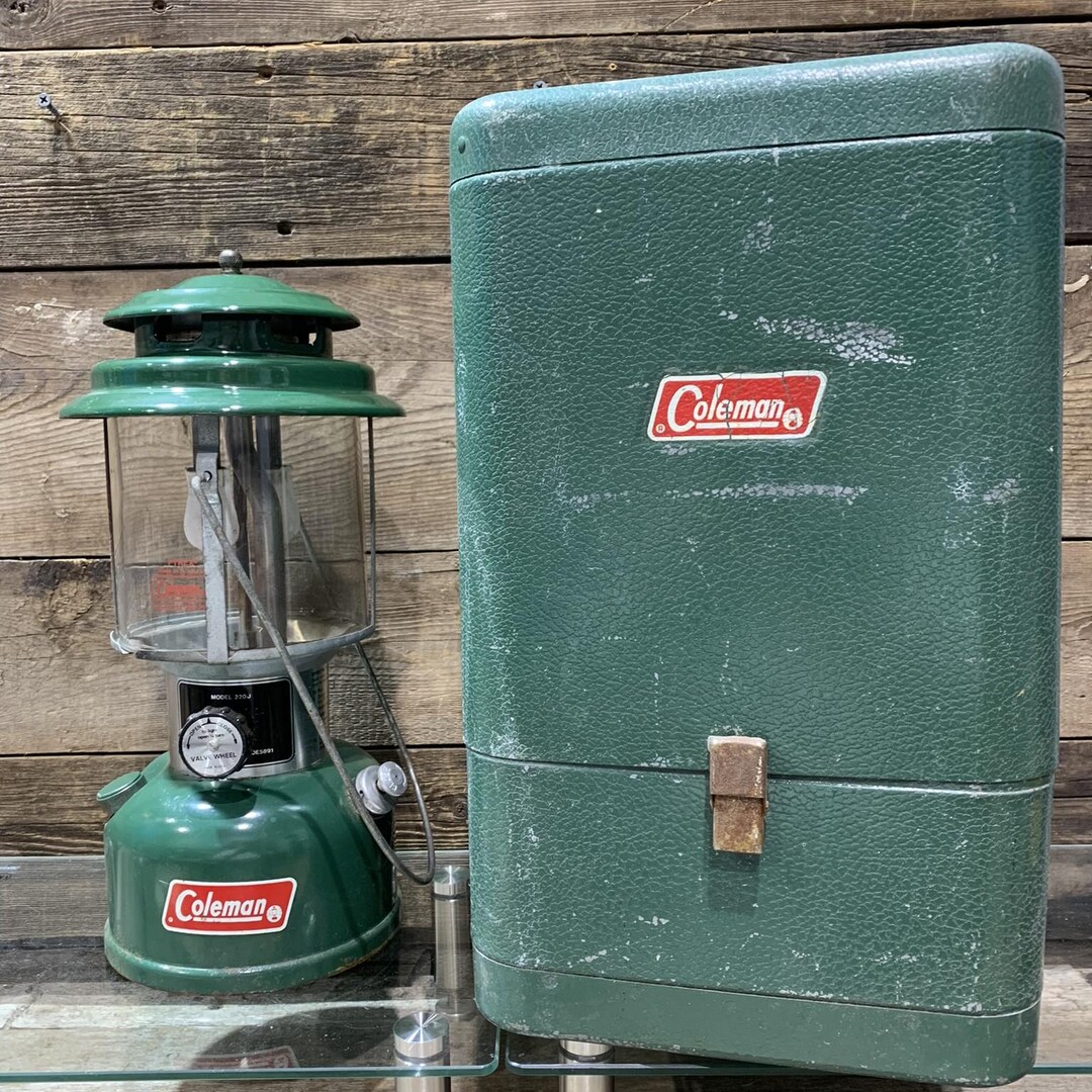 1976 Coleman, Model 220J, Double Mantle Lantern, Heavy Metal Case - Etsy