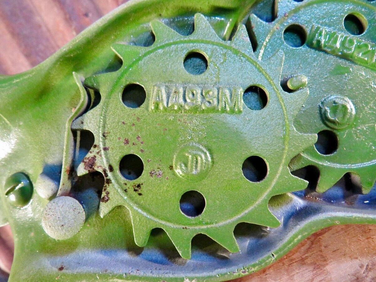 Vintage John Deere Acreage Counter Cast Iron Y262M - Etsy