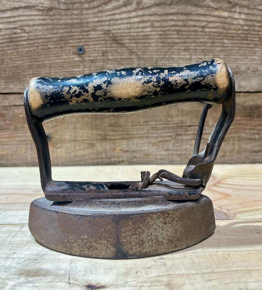 Antique Sad Iron, Removable Wood Handle, 4.5" - Etsy