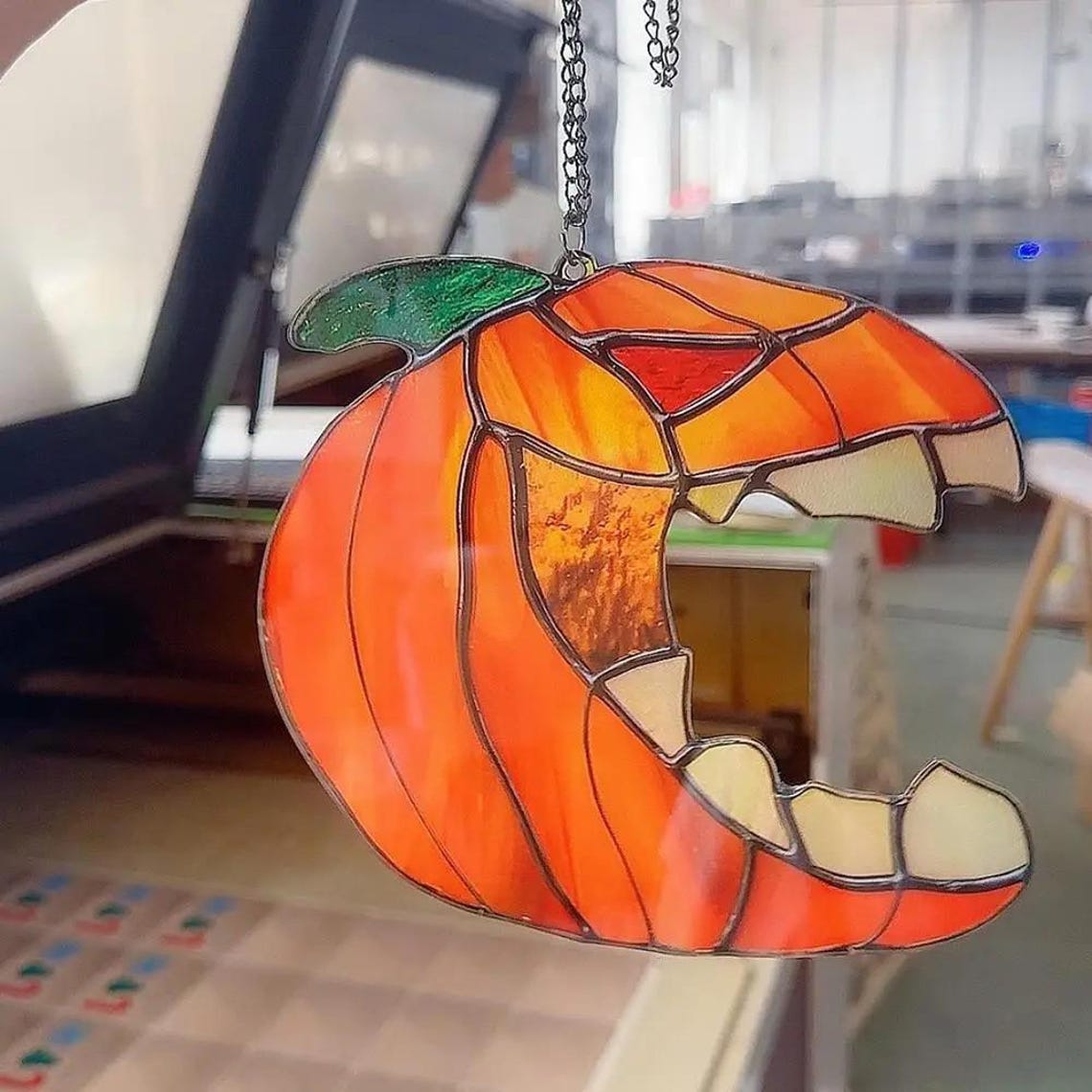Stained Glass Halloween Pumpkin Suncatcher, Fall Suncatcher, Fall Decor ...