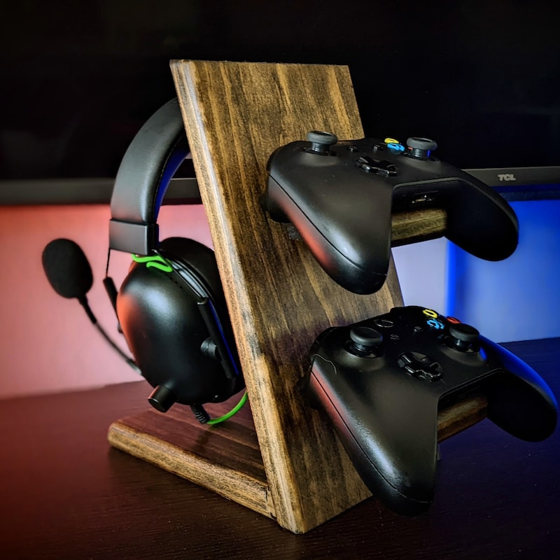 Headset and Control Stand - Etsy