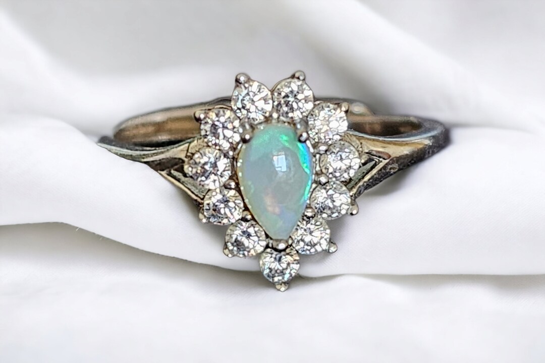 Coober Pedy ADJUSTABLE Opal Ring - Etsy