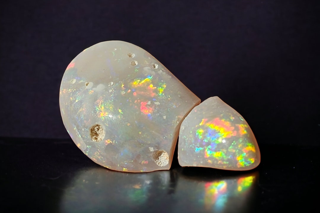 15.7 CT - Coober Pedy Shell Skin Opal - Beautiful Unique 2 Piece - Etsy