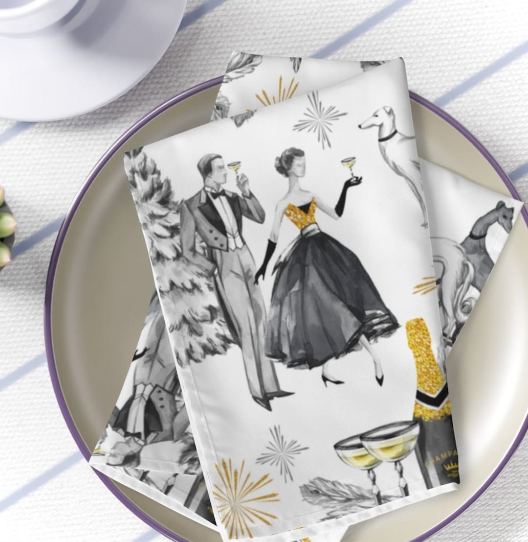 Vintage Holiday Cloth Napkins - Retro Champagne Napkins, New Year Table ...