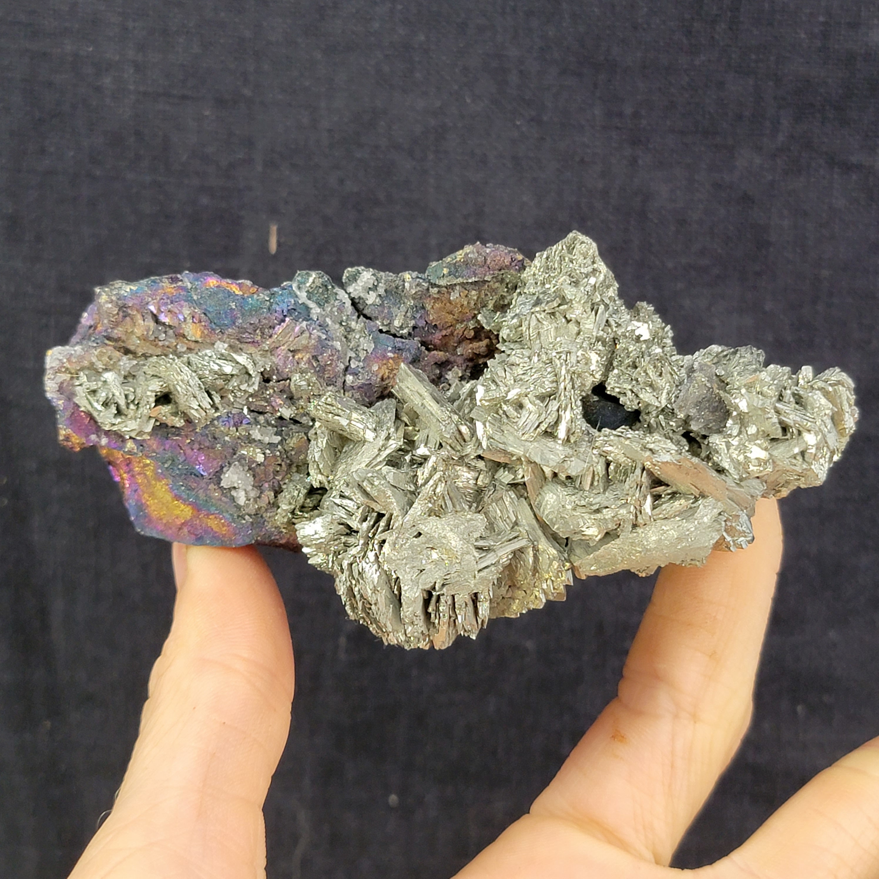 Bladed Chalcopyrite on Iridescent Hematite With Druzy Quartz - Etsy