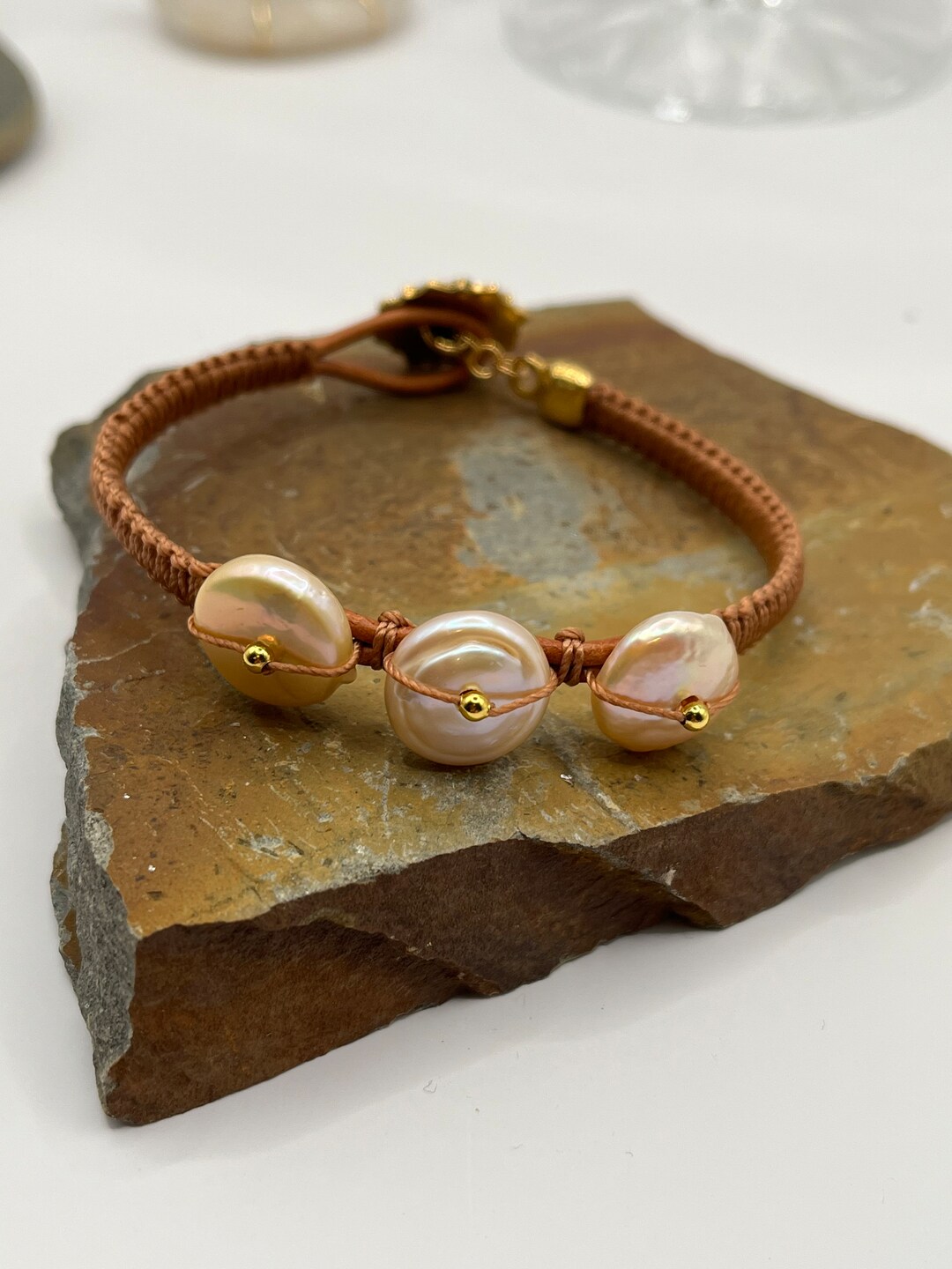 Gorgeous Peach Coin Pearl and Leather Bracelet - Etsy