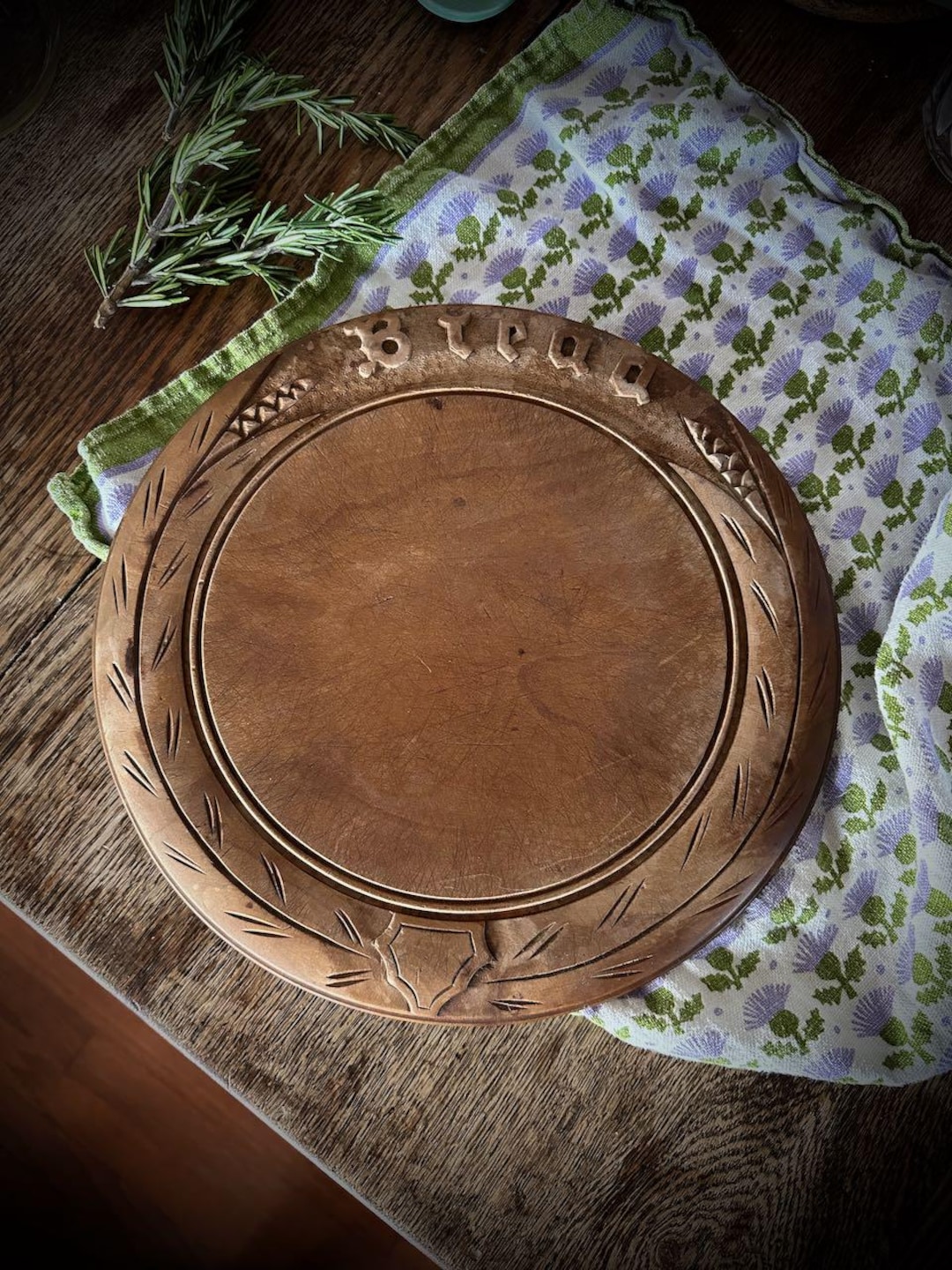 Antique Round Carved Wooden Breadboard / Plate - Etsy