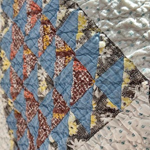 Vintage Quilt ~ Patchwork Flour Sack Sugar Loaf, Pyramid Pattern 1930s ...