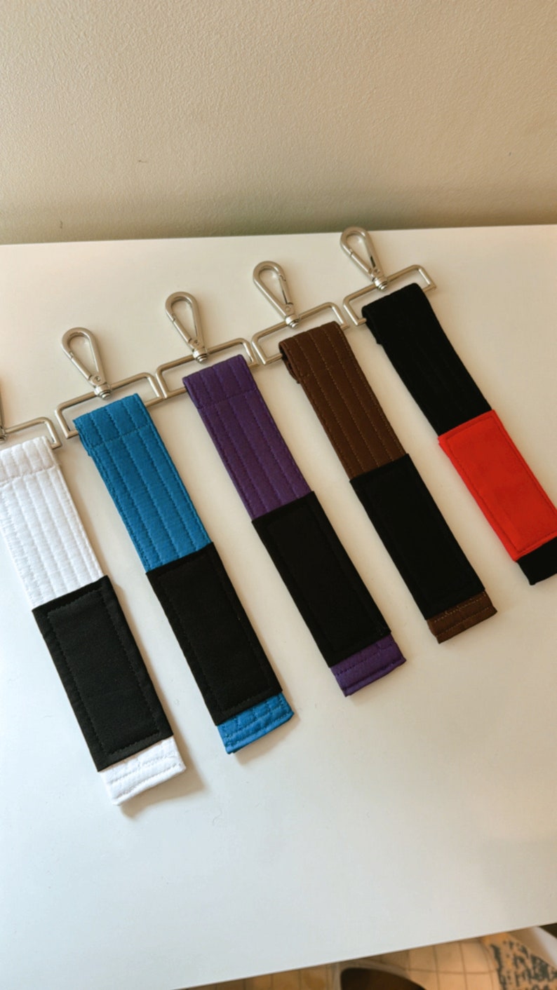Brazilian Jui Jitsu Keychain, BJJ Belt Keychain, Jiujitsu Belt Key Fob ...