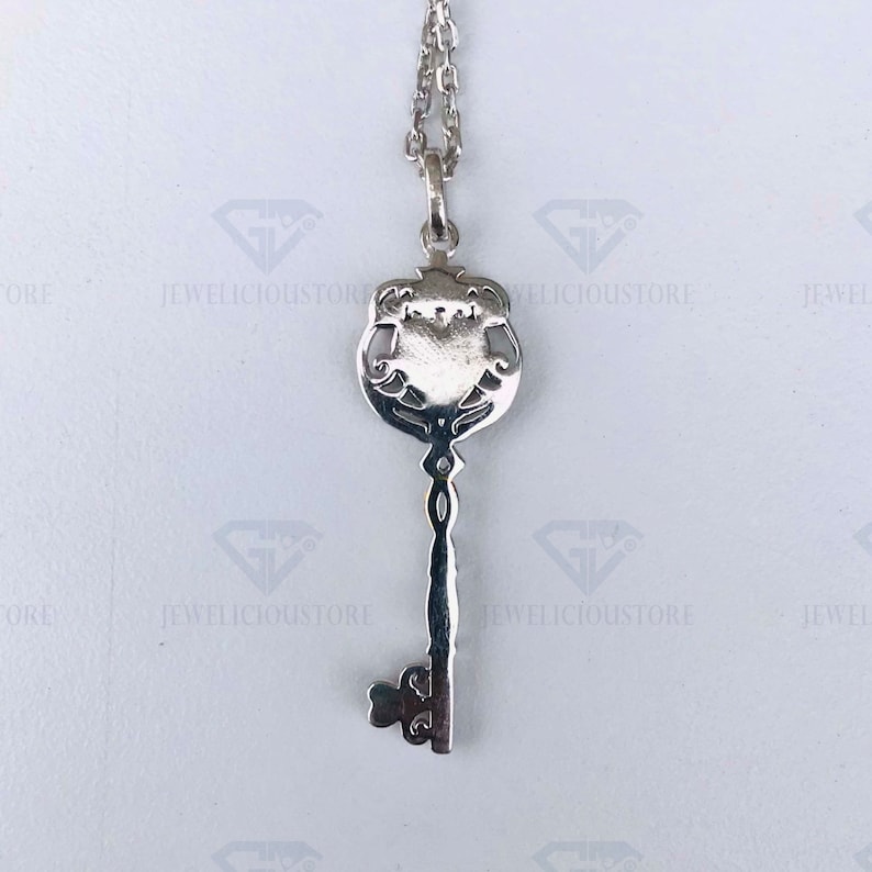 Disney Treasures Alice in Wonderland Diamond & Garnet Key - Etsy