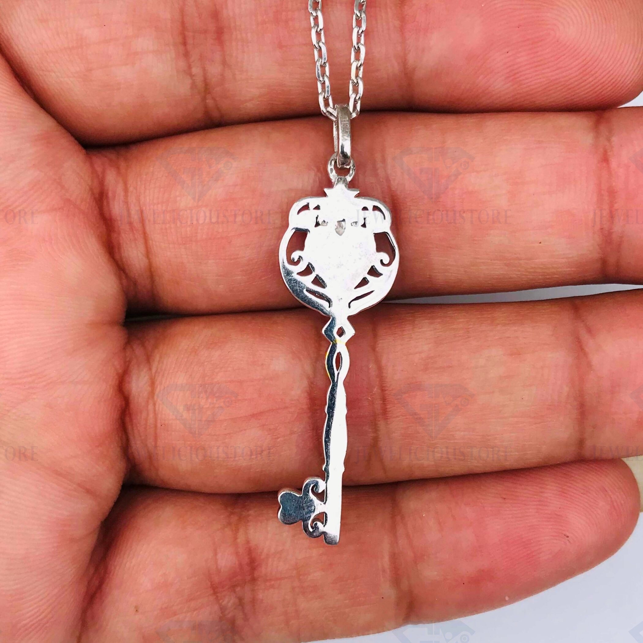 Disney Treasures Alice in Wonderland Diamond & Garnet Key - Etsy
