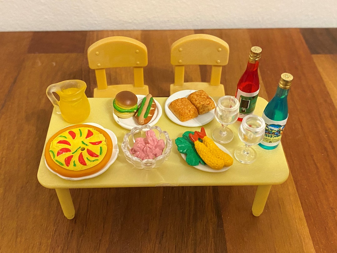 Sylvanian Families Table and Chairs With Food & Drink Accessories ...
