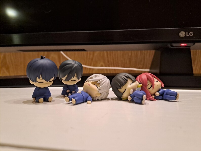 Bluelock Sleeping Version Mini Figure Nagi Seshiro Chigiri Hyoma Isagi ...