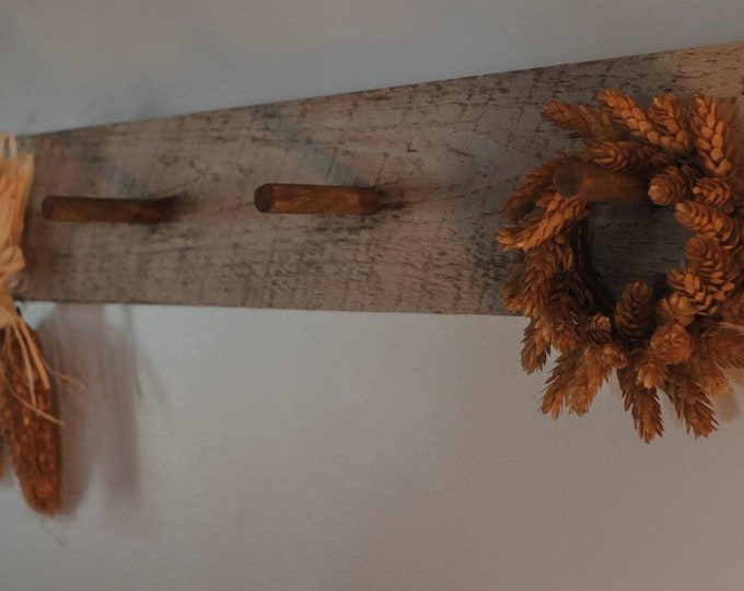 Primitive Colonial Rams Horn Peg Rack - Etsy