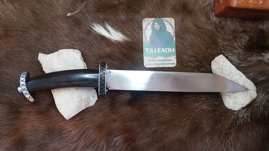 Short 36 Cm Nordic-inspired Steel Sax // Horn Handle // Leather ...