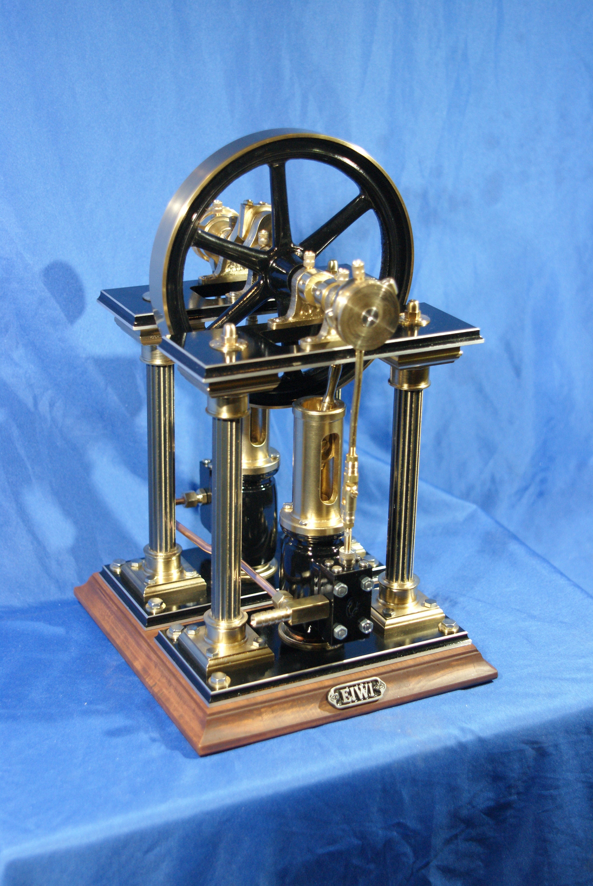 PSE Large Vertical Twin Cylinder Steam Engine - Etsy