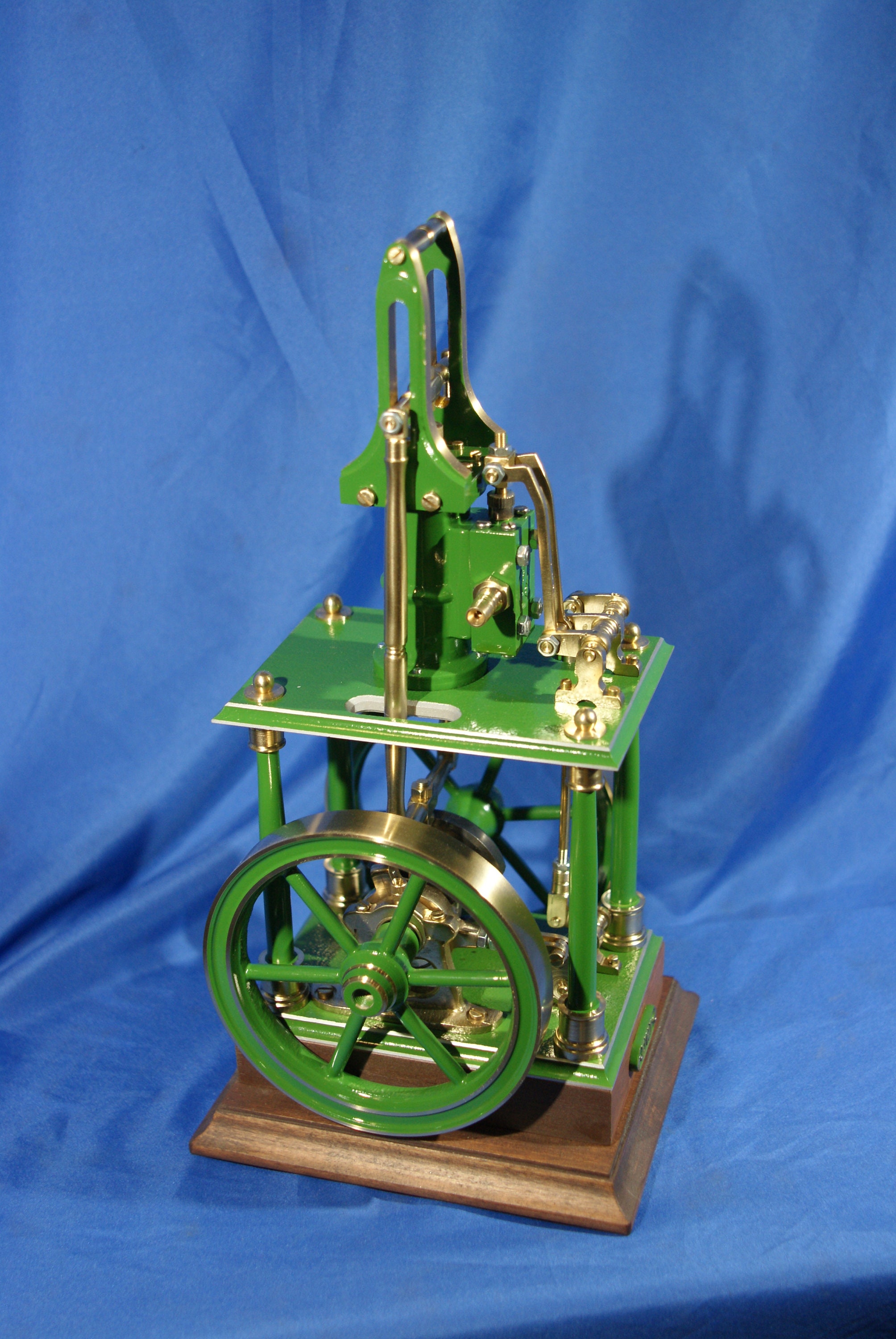PSE Large Vertical Steam Engine - Etsy