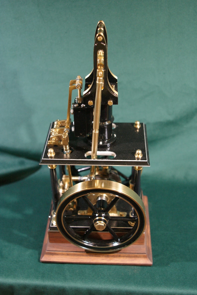 PSE - Large Vertical Steam Engine - Etsy