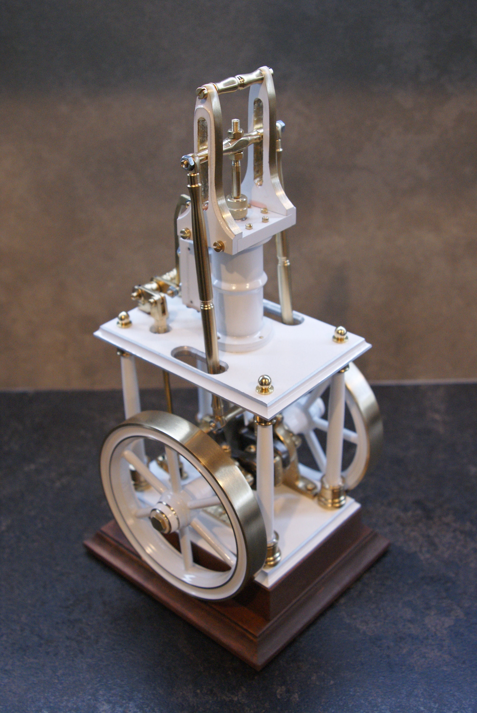 PSE Large Vertical Steam Engine - Etsy
