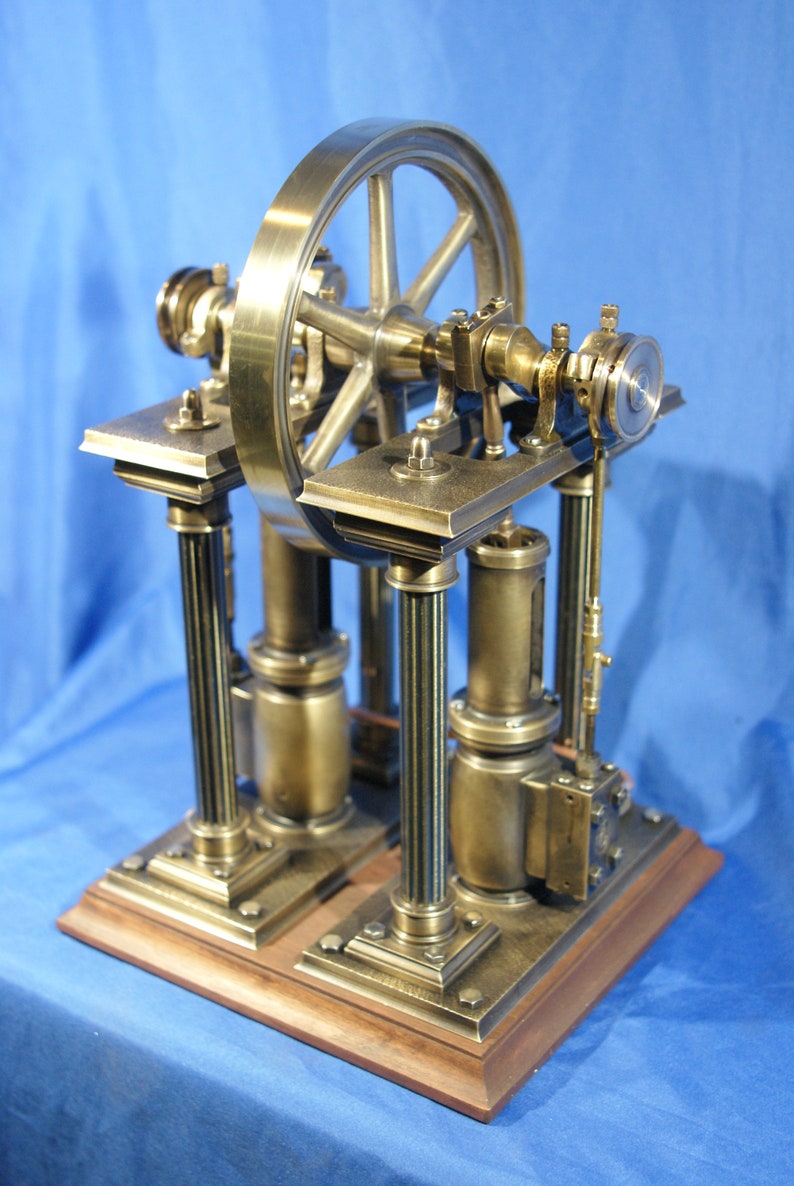 PSE - Large Vertical Twin-cylinder Steam Engine - Etsy