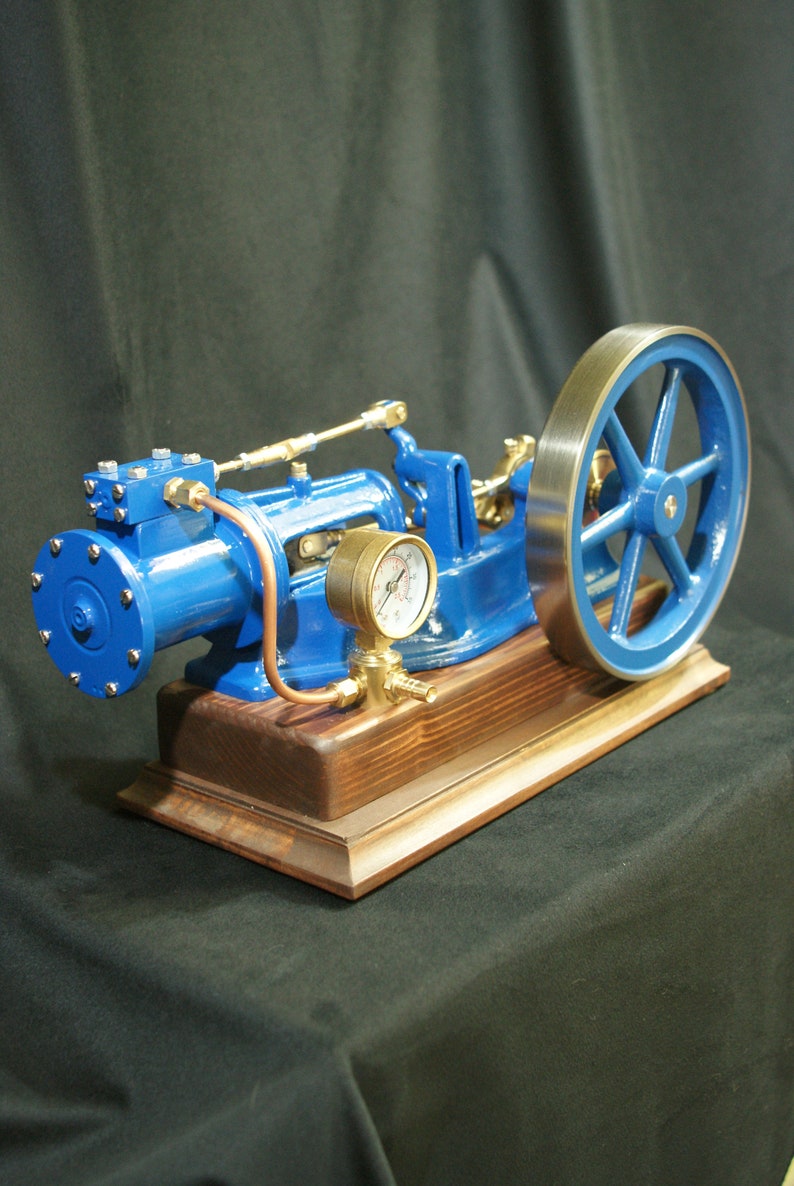 Horizontal Model of a Steam Engine - Etsy