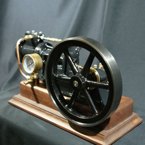 Horizontal Model of a Steam Engine - Etsy