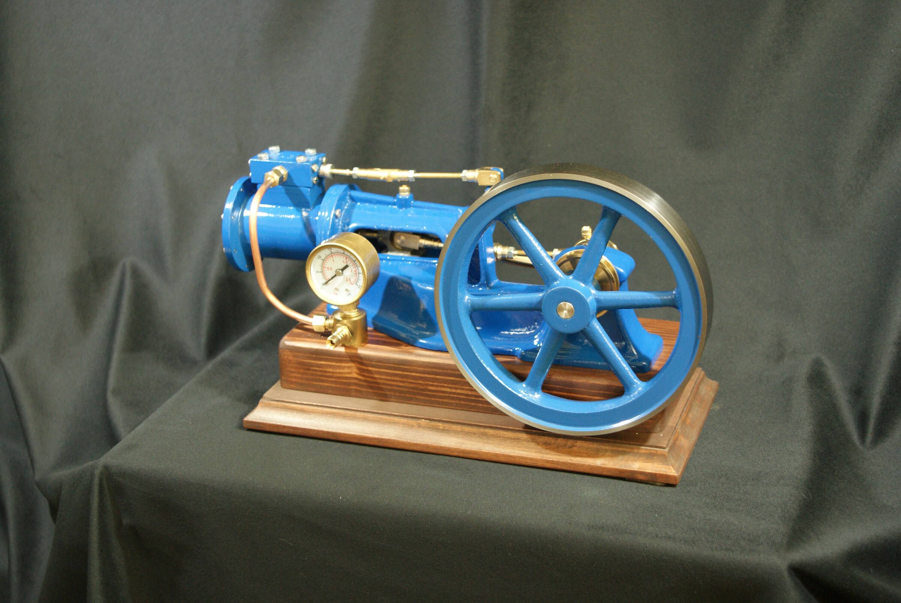Horizontal Model of a Steam Engine - Etsy