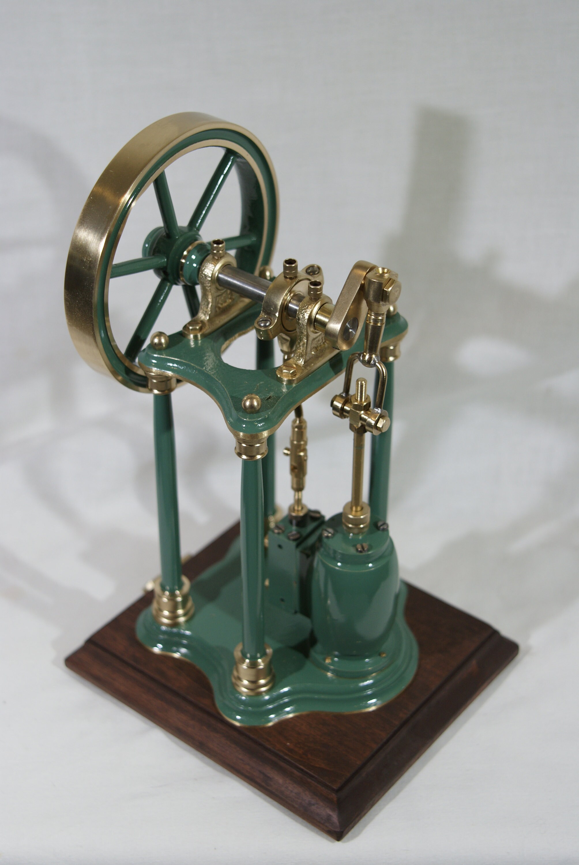 Vertical Model of a Steam Engine - PSE - Etsy