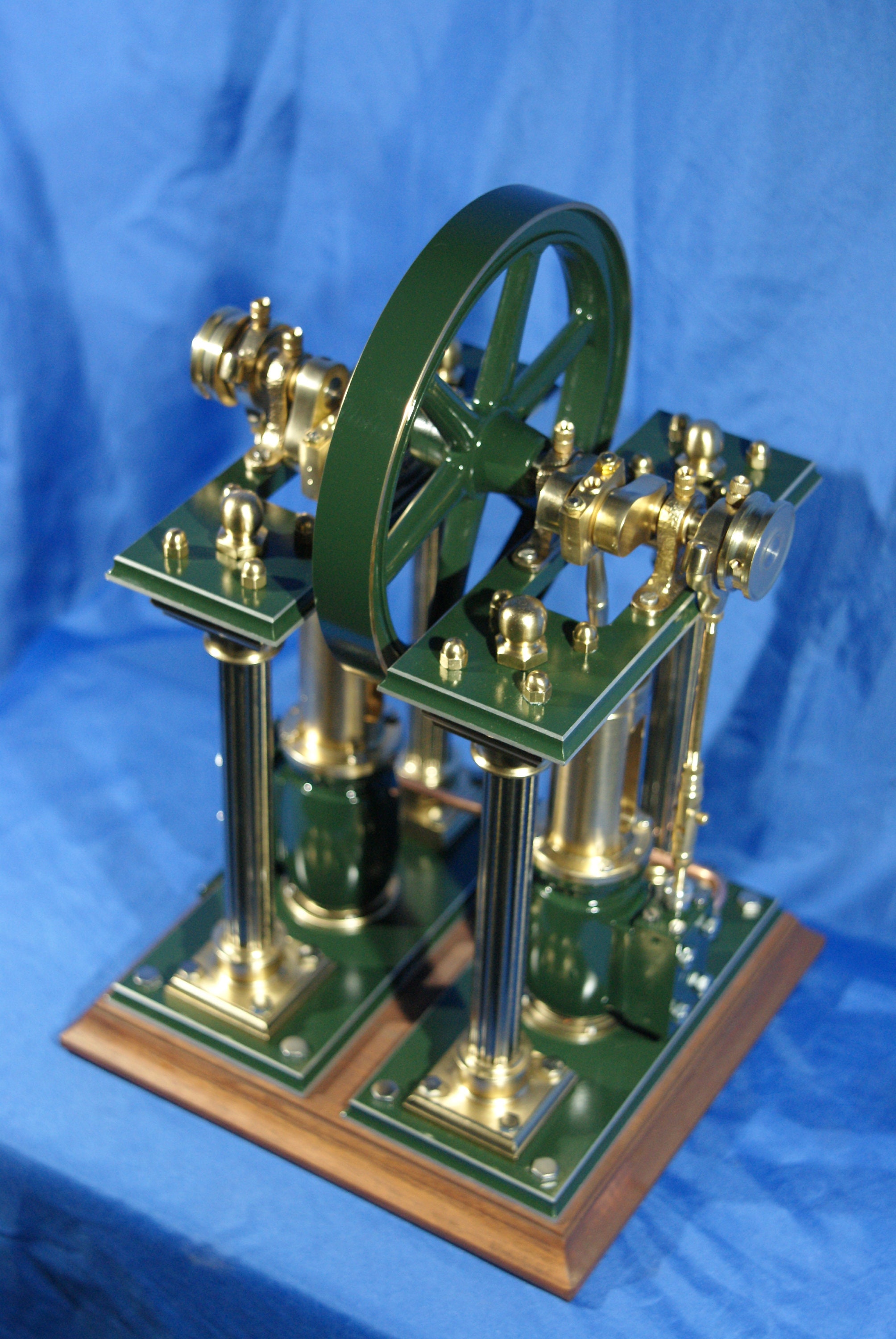 PSE Large Vertical Steam Engine - Etsy