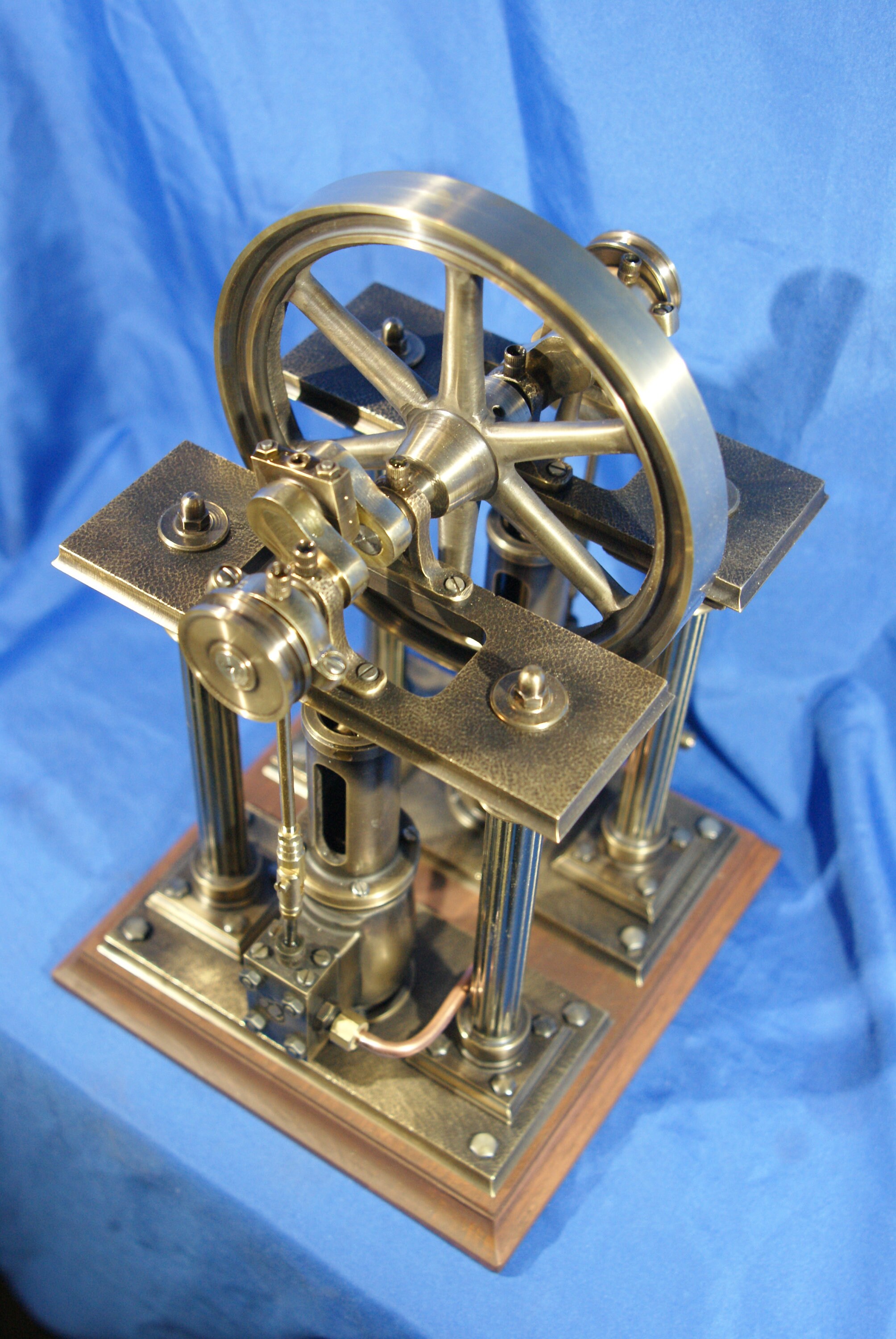 PSE Large Vertical Twin-cylinder Steam Engine - Etsy