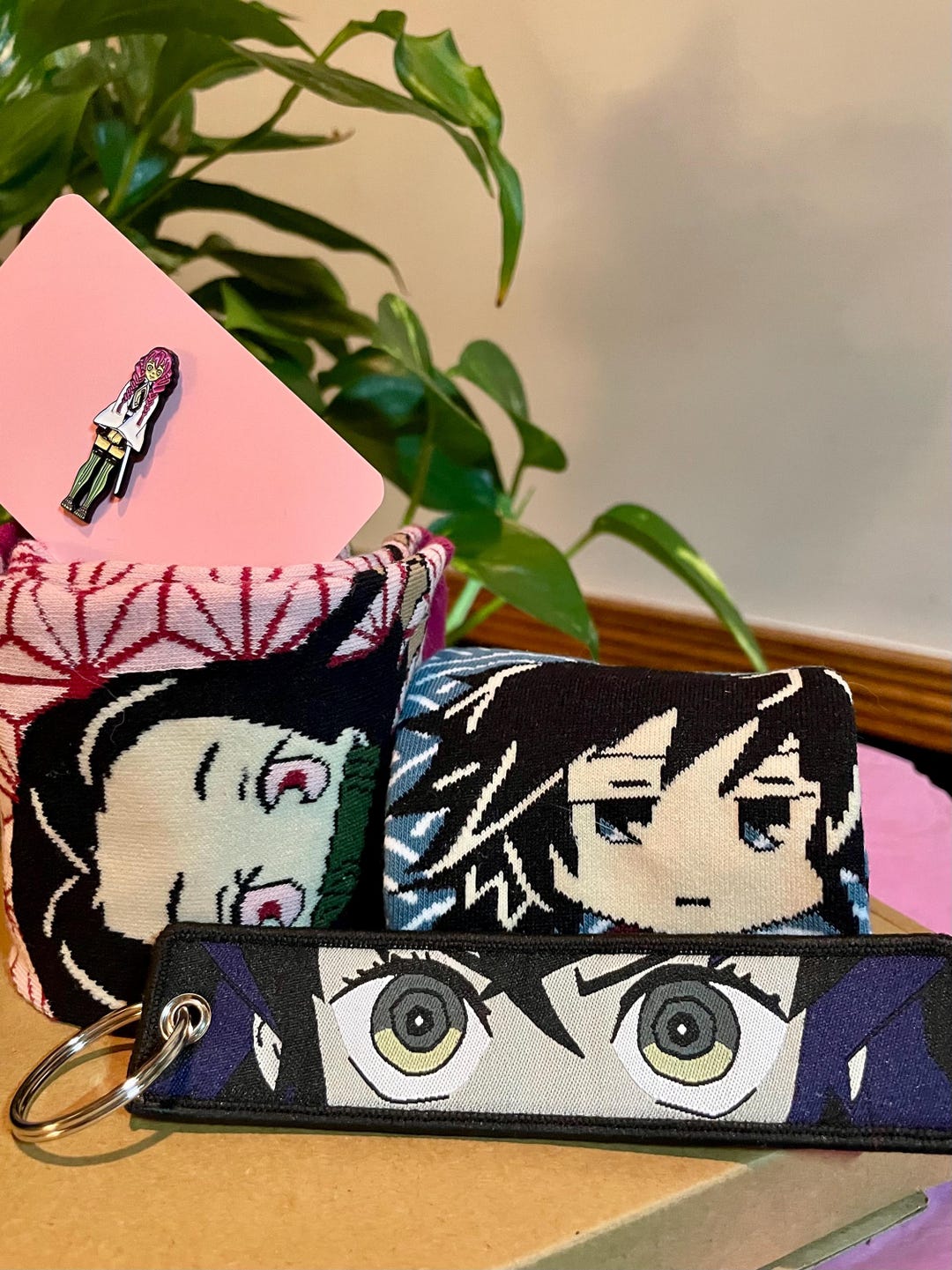Demon Slayer Gift Set | Selection of Hand-picked Items | Fast UK ...