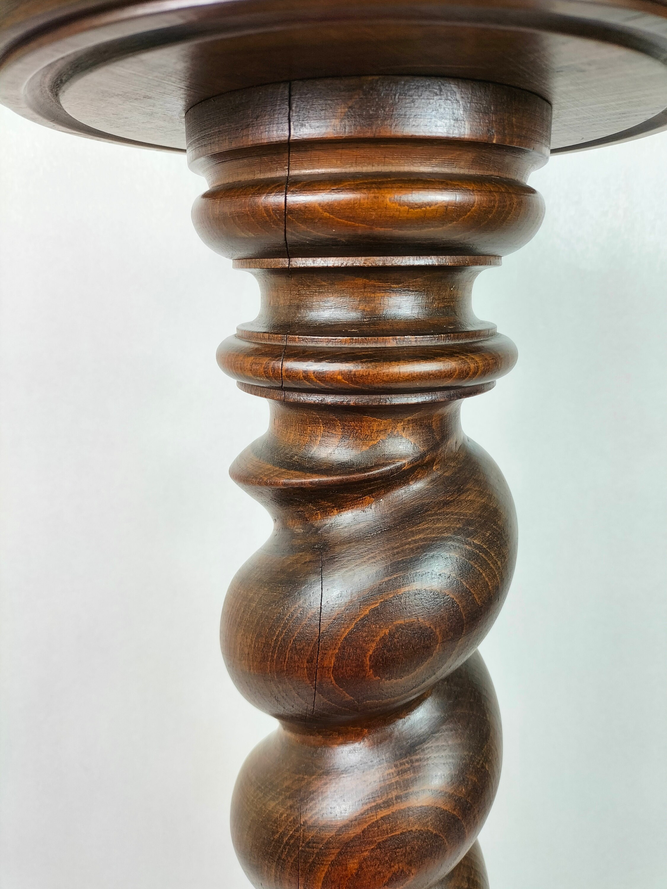 Large Vintage Wooden Barley Twist Plant Stand // Oak Early - Etsy