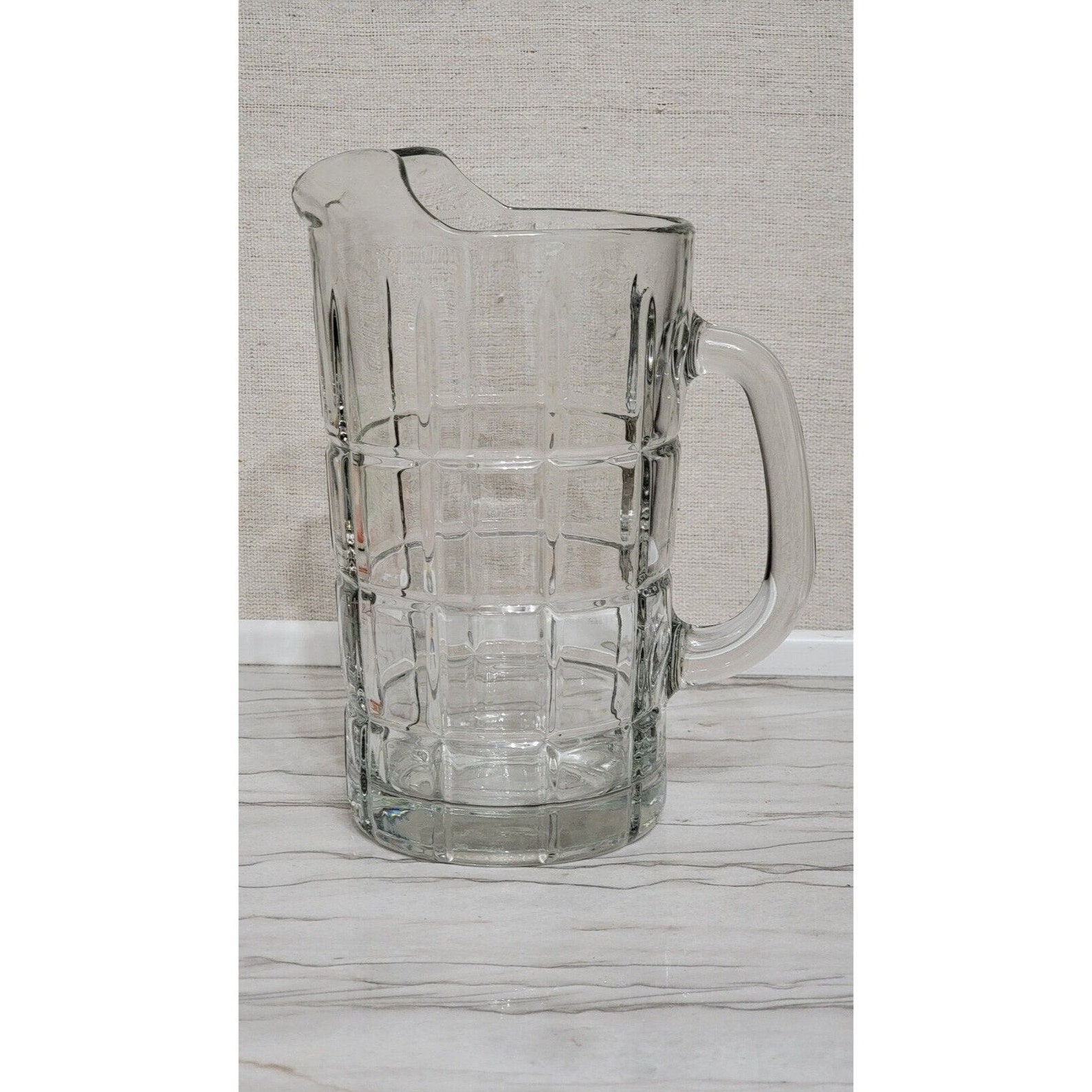 VINTAGE Anchor Hocking Glass Pitcher 64 Oz. TARTAN Clear Cut Glass 5 X ...
