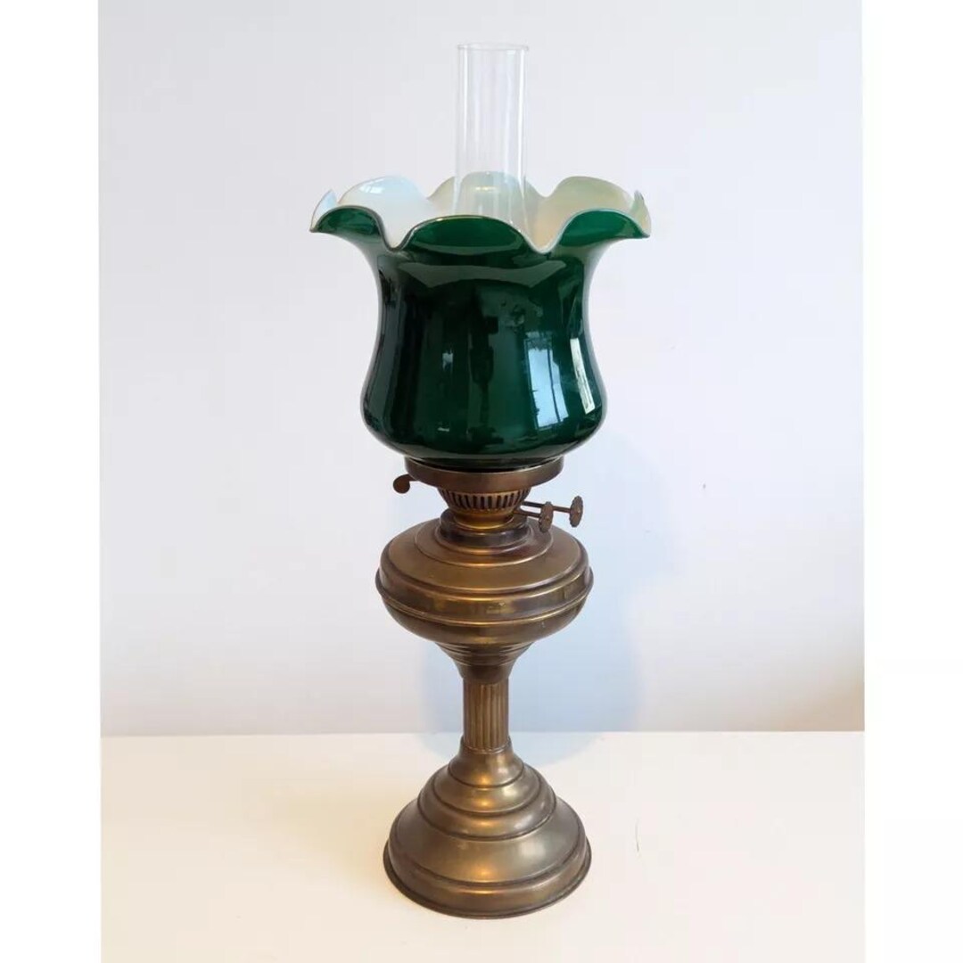 Vintage Brass Paraffin Oil Lamp With Green Opaline Glass Shade - Etsy