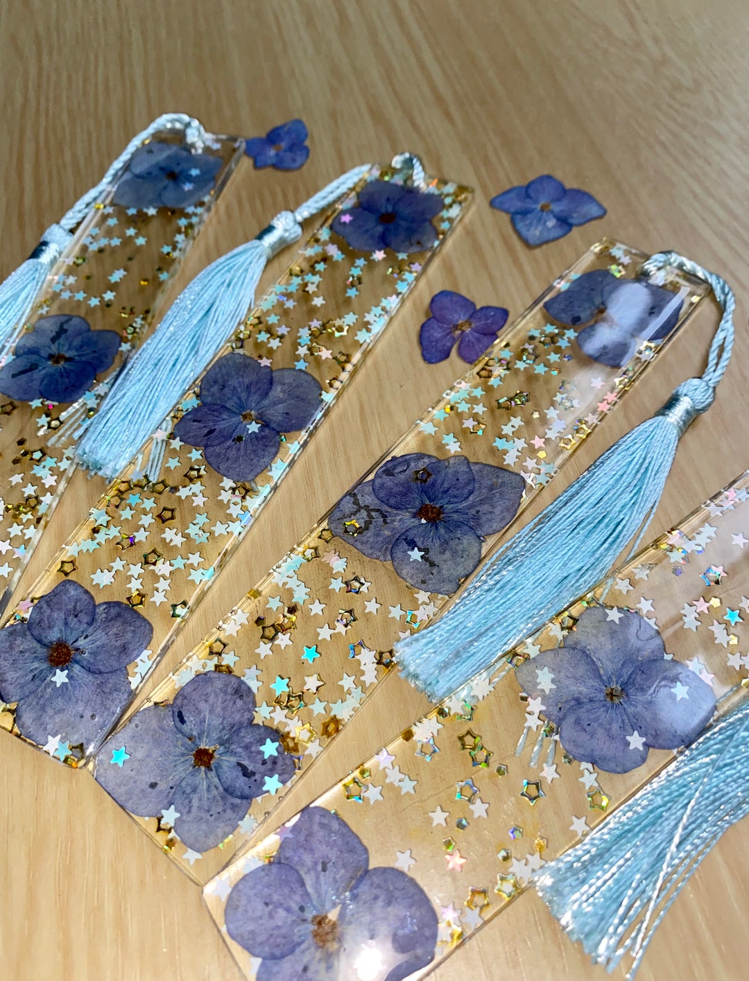 Pressed Flower Bookmark (blue Hydrangea With Stars) - Etsy