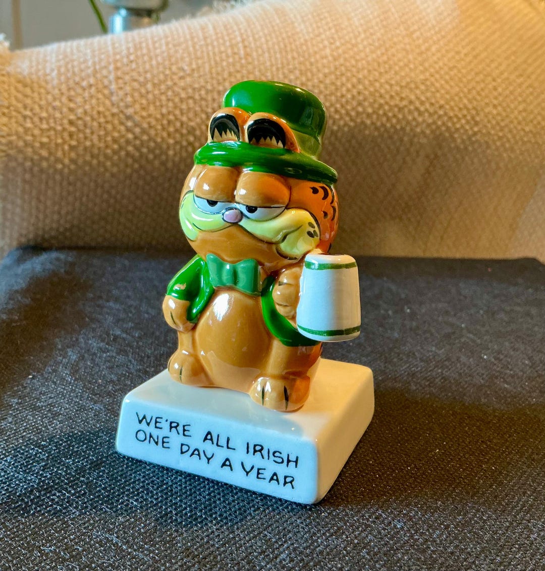 IRISH Garfield Figurine Holding Beer St. Patrick’s Day “we’re All Irish ...