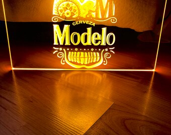 Modelo Neon Sign - Etsy