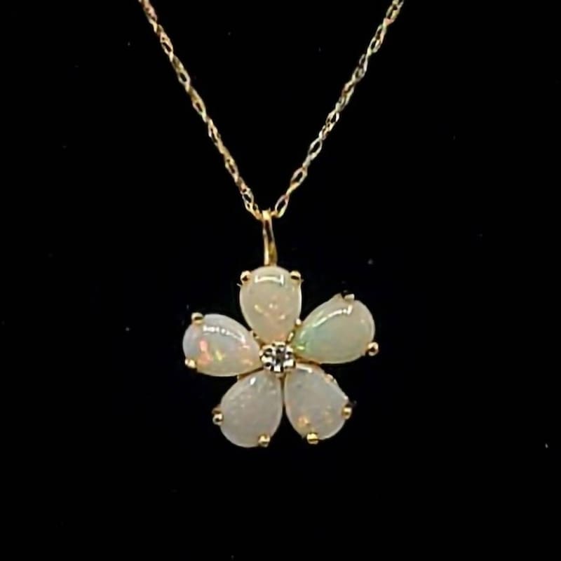 Flower Pendant - Etsy