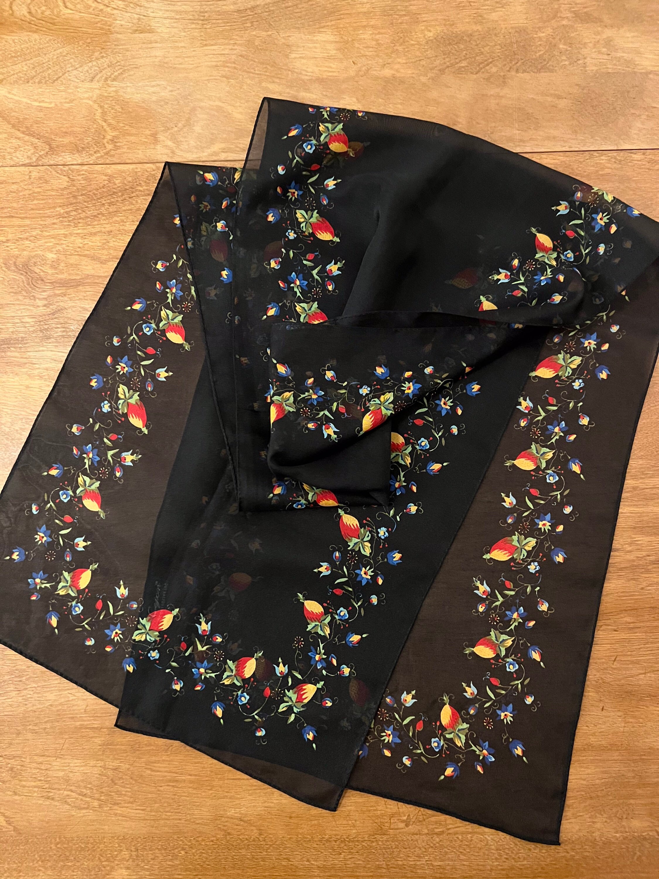 Black Vintage Head Scarf With Sweet Floral Print - Etsy