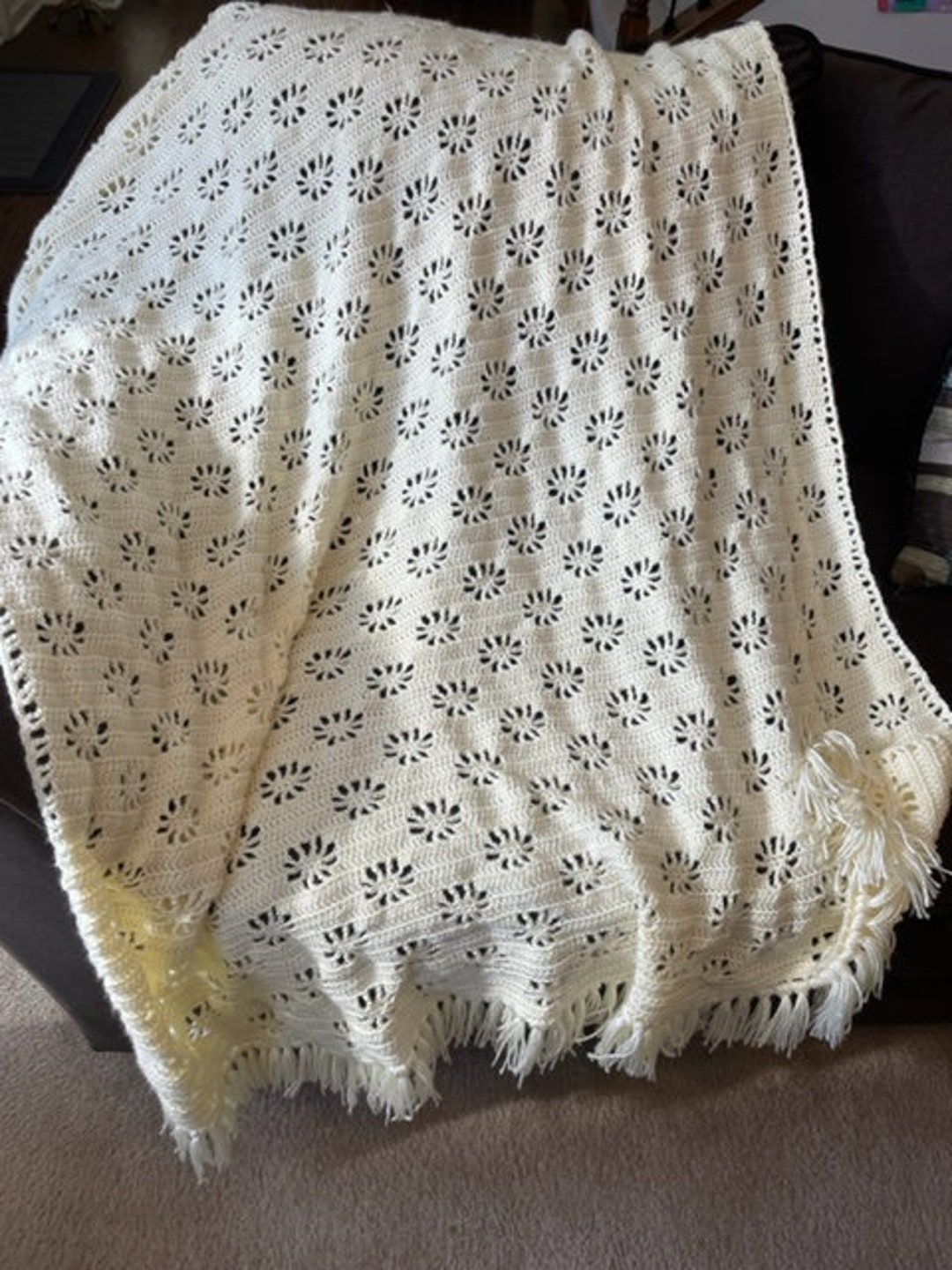 Off White Flowering Daisy Afghan - Etsy