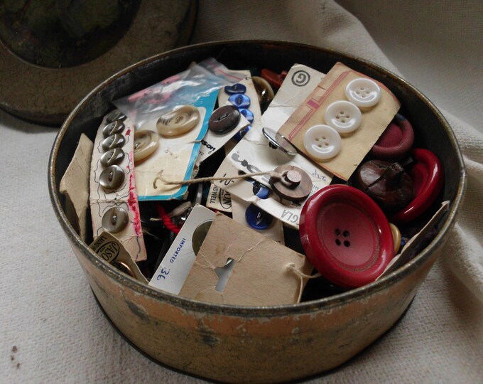 Old Tin Vintage Buttons Reclaimed From Auction House Unsorted Variety ...