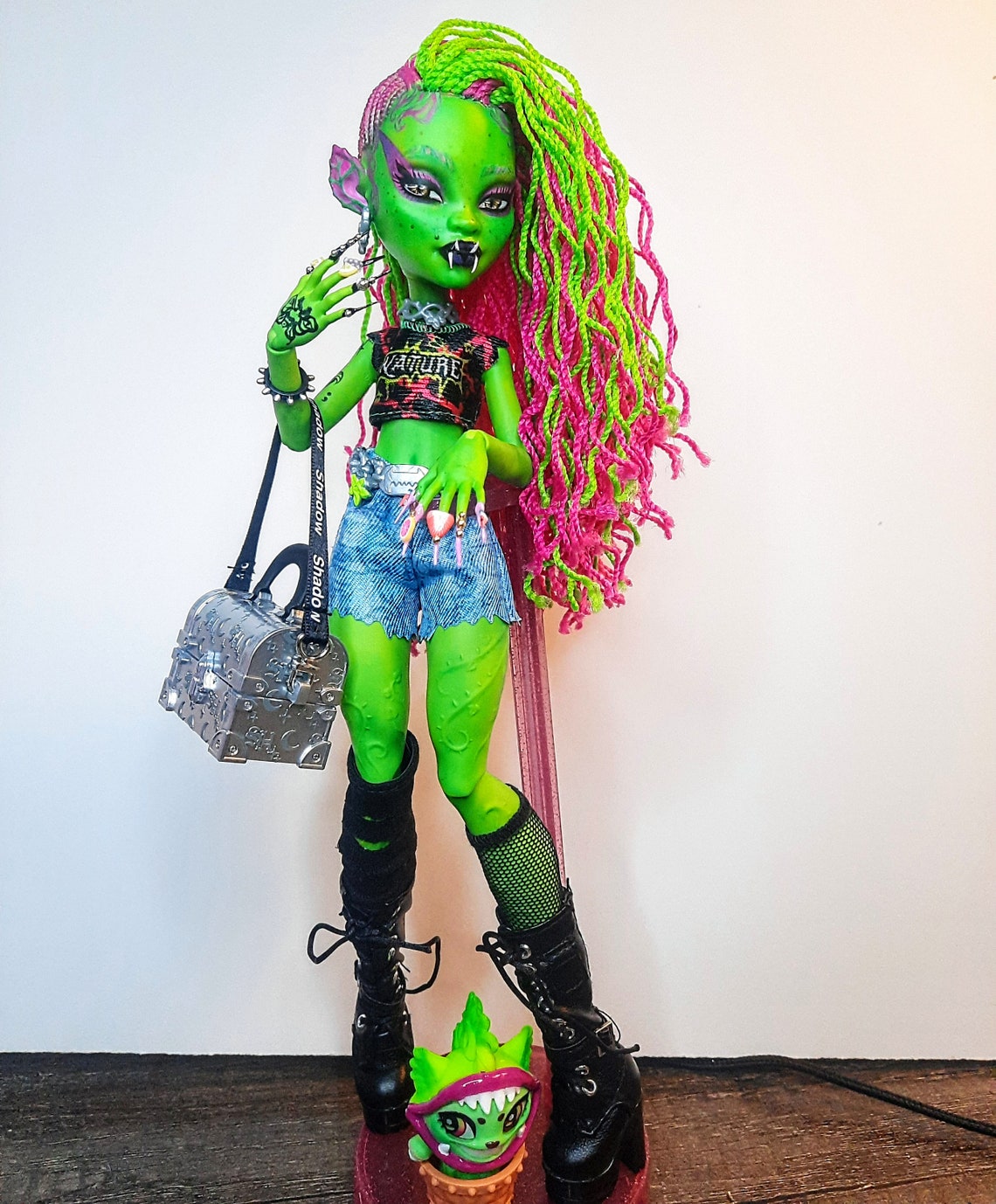 OOAK Custom Venus Mcflytrap G3 by Soniiwave - Etsy