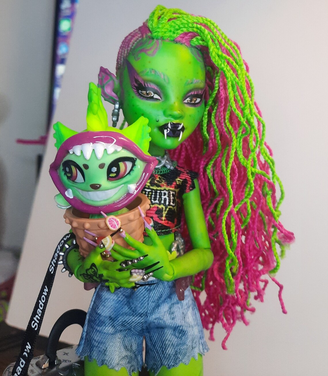 OOAK Custom Venus Mcflytrap G3 by Soniiwave - Etsy