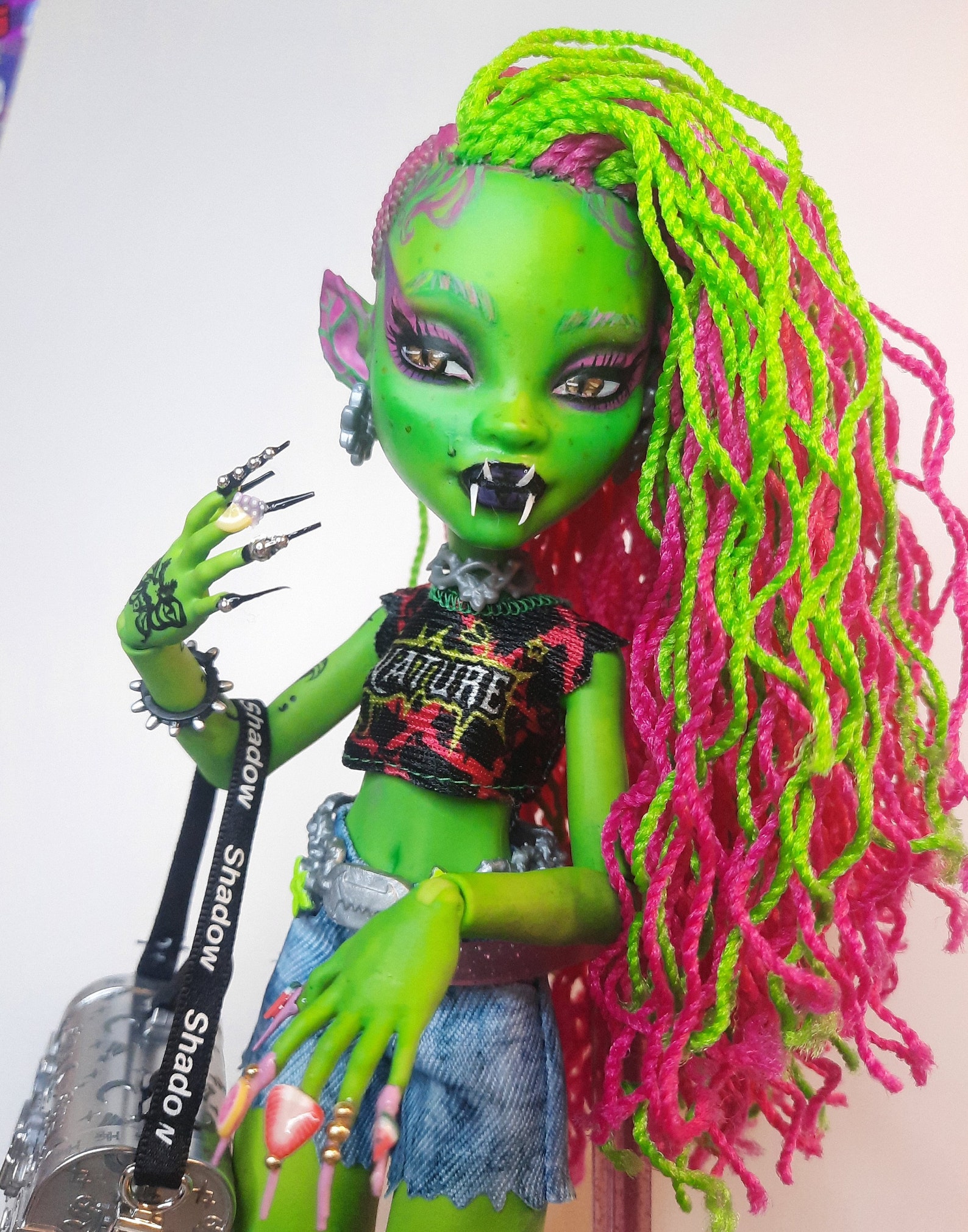 OOAK Custom Venus Mcflytrap G3 by Soniiwave - Etsy