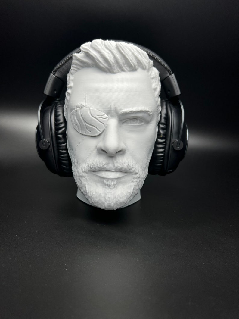 Thor Ragnarok Headphone Stand / Prop / Gaming / Room Decor/ Birthday ...